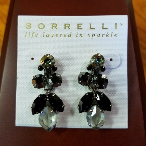 Sorrelli | Jewelry | Sorrelli Hematite Onyx Swarovski Crystal Earri ...